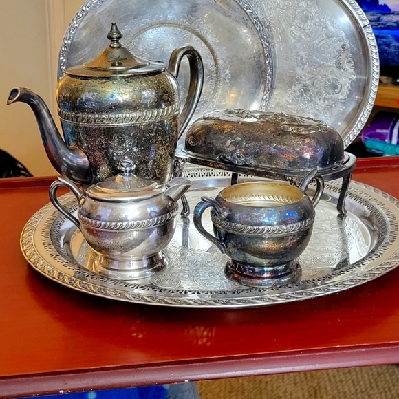 WM Rogers Silverplate | Kitchen | Antique Silverplate Tea Set With ...